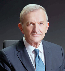 Growth along the right lines - The Business Year