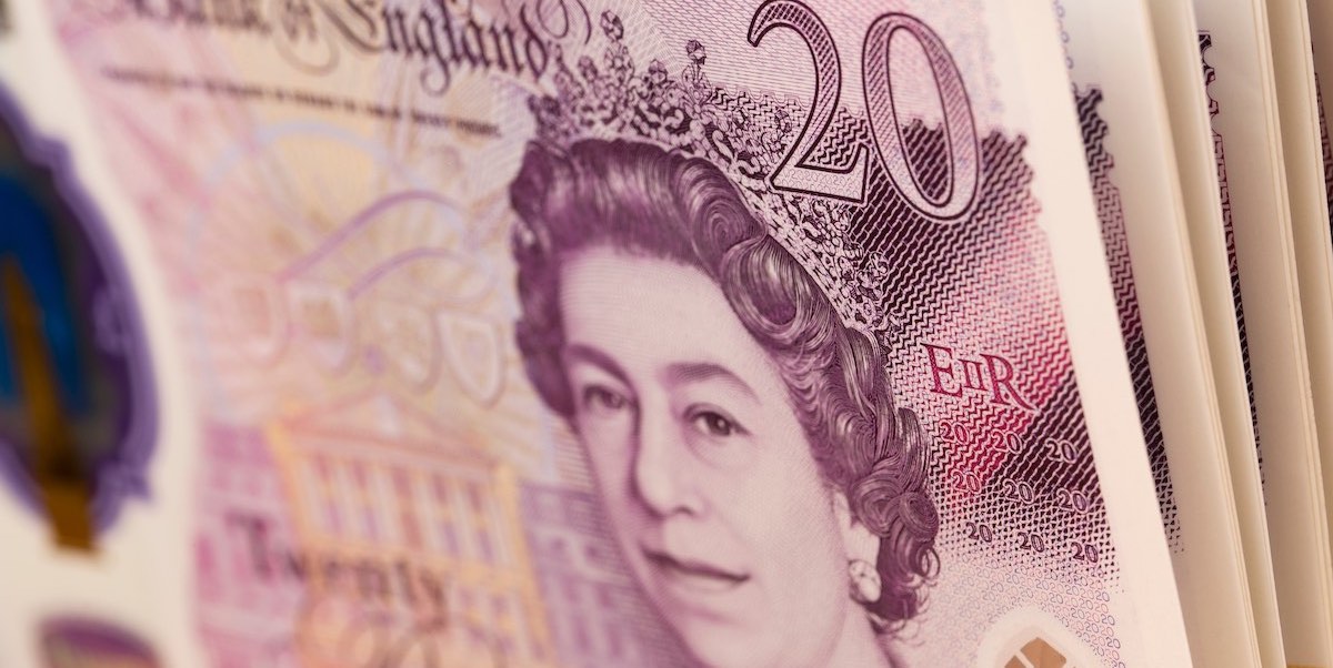 Worst-Performing Currencies of 2022 - The Business Year