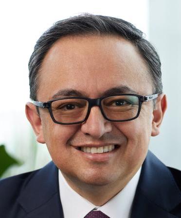 José Román - The Business Year